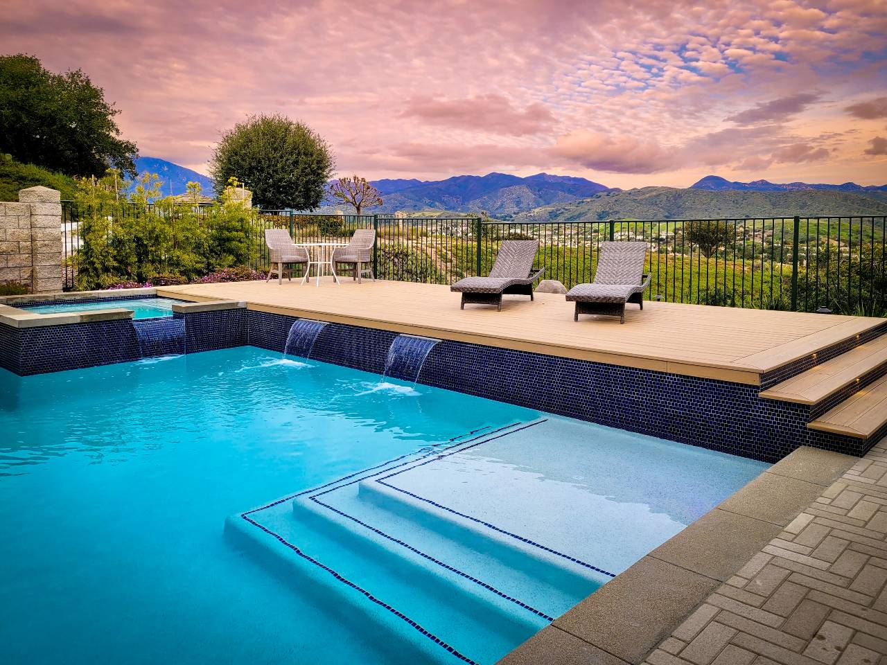 Pool & Spa Contractor - Atlas Pools & Spas